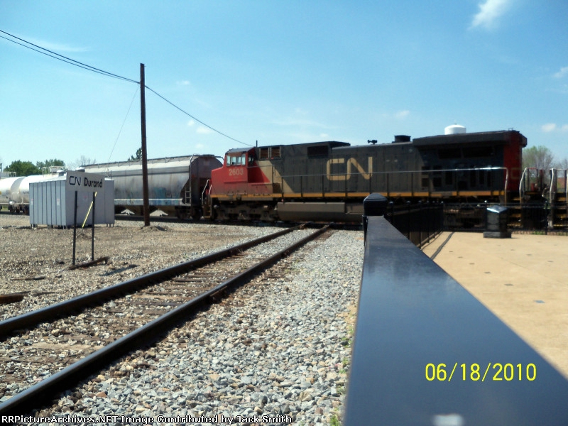 CN 2603